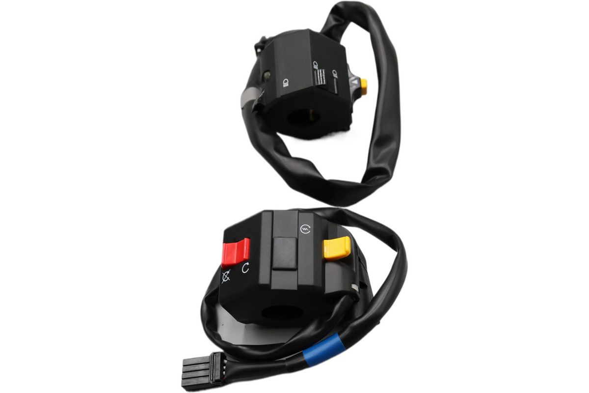 N0159.TB N0158.TA NEW OEM BUELL XB 1125R 1125CR LEFT RIGHT HAND SWITCH ...